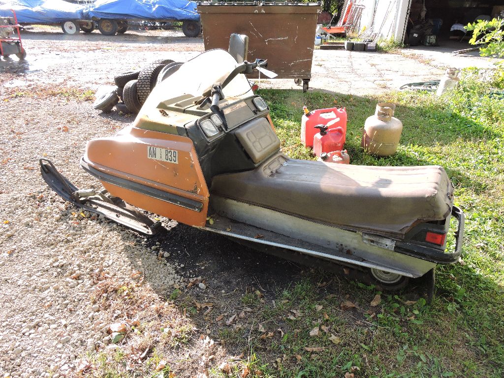 1974 to 1978? Chaparral SSX snowmobile, sn D82775, liquid cooler 432cc ...