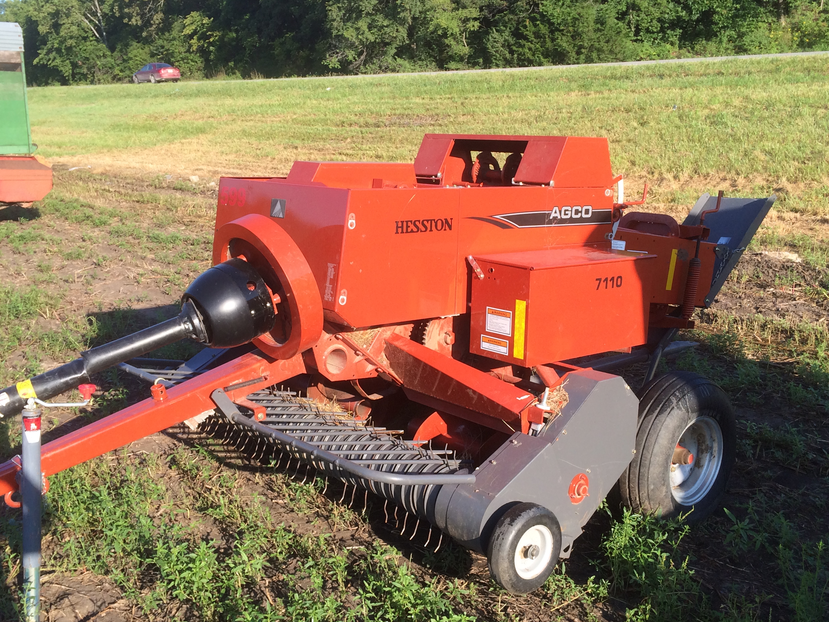 Lot 69 12' AGCO 7110 Inline Square Baler