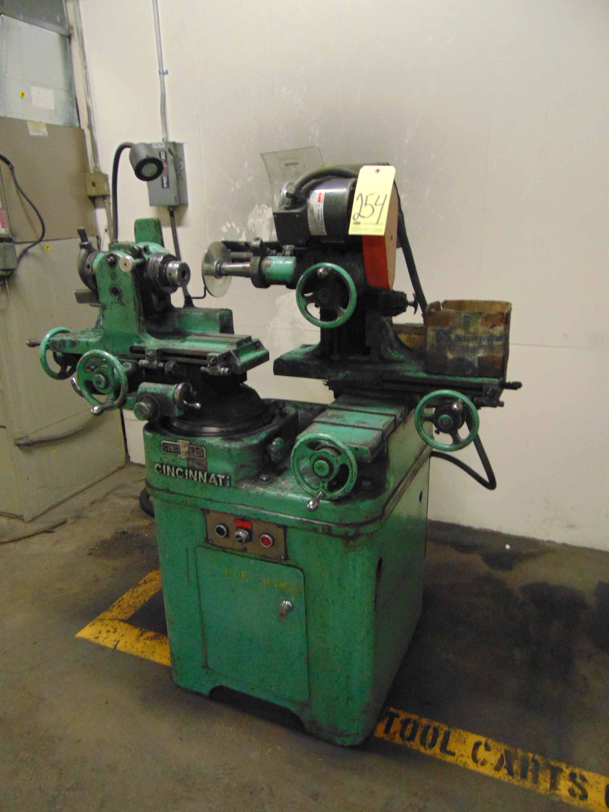 TOOL AND CUTTER GRINDER, CINCINNATI MONOSET, assorted collets, cams ...