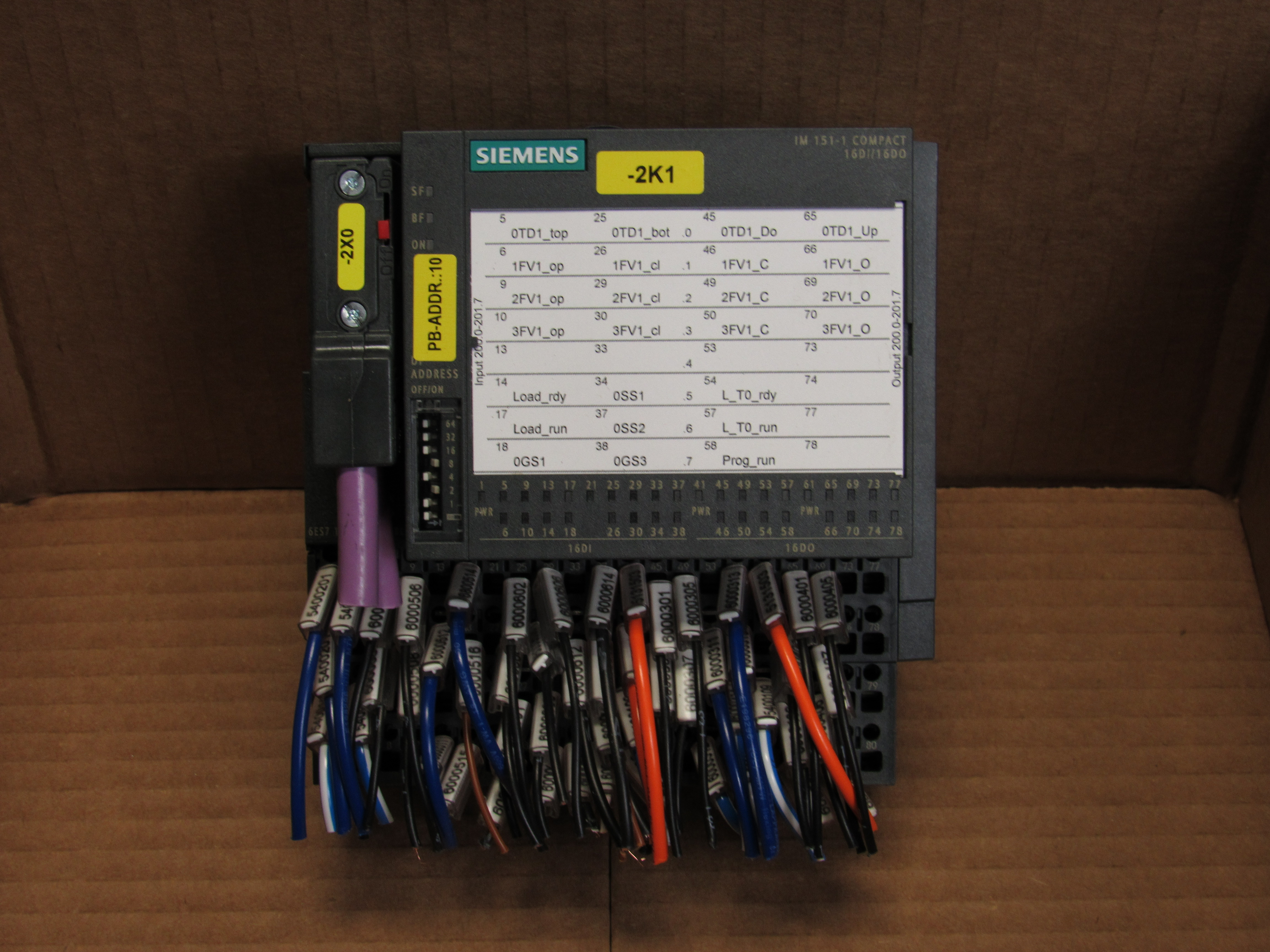 LOT OF SIEMENS IM 151-1 COMPACT 16DI/16DO
