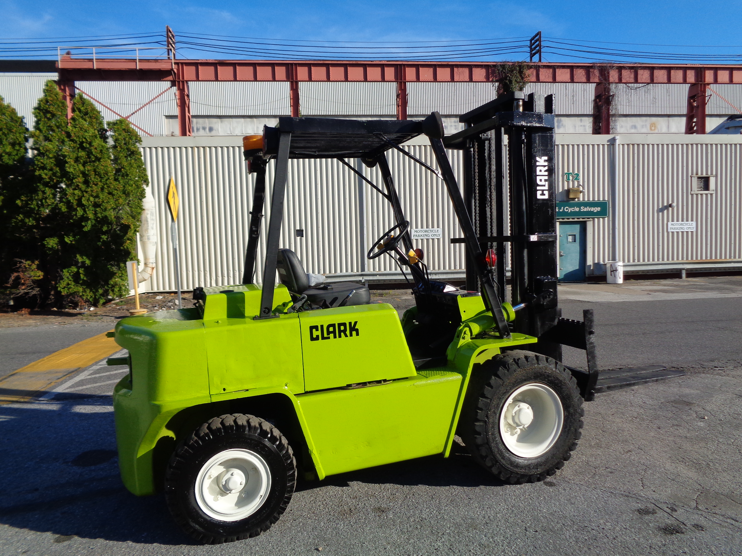 Make: Clark Model: C500-YS80 Hours: 3723 Capacity: 8,000 lbs Lift Height: