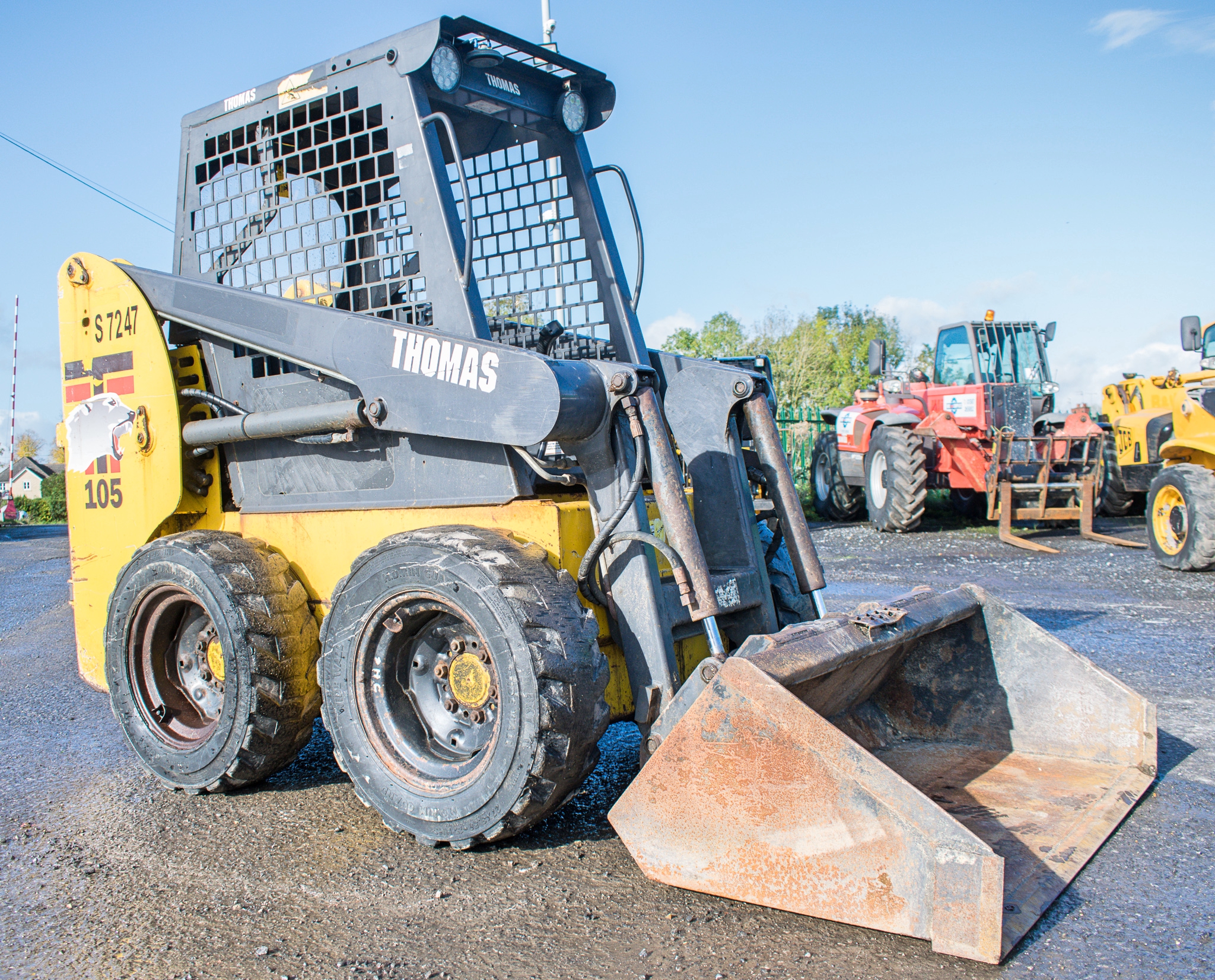 Thomas 105 skid steer loader Year: 2010 S/N: LC100BCE/2008 Recorded ...