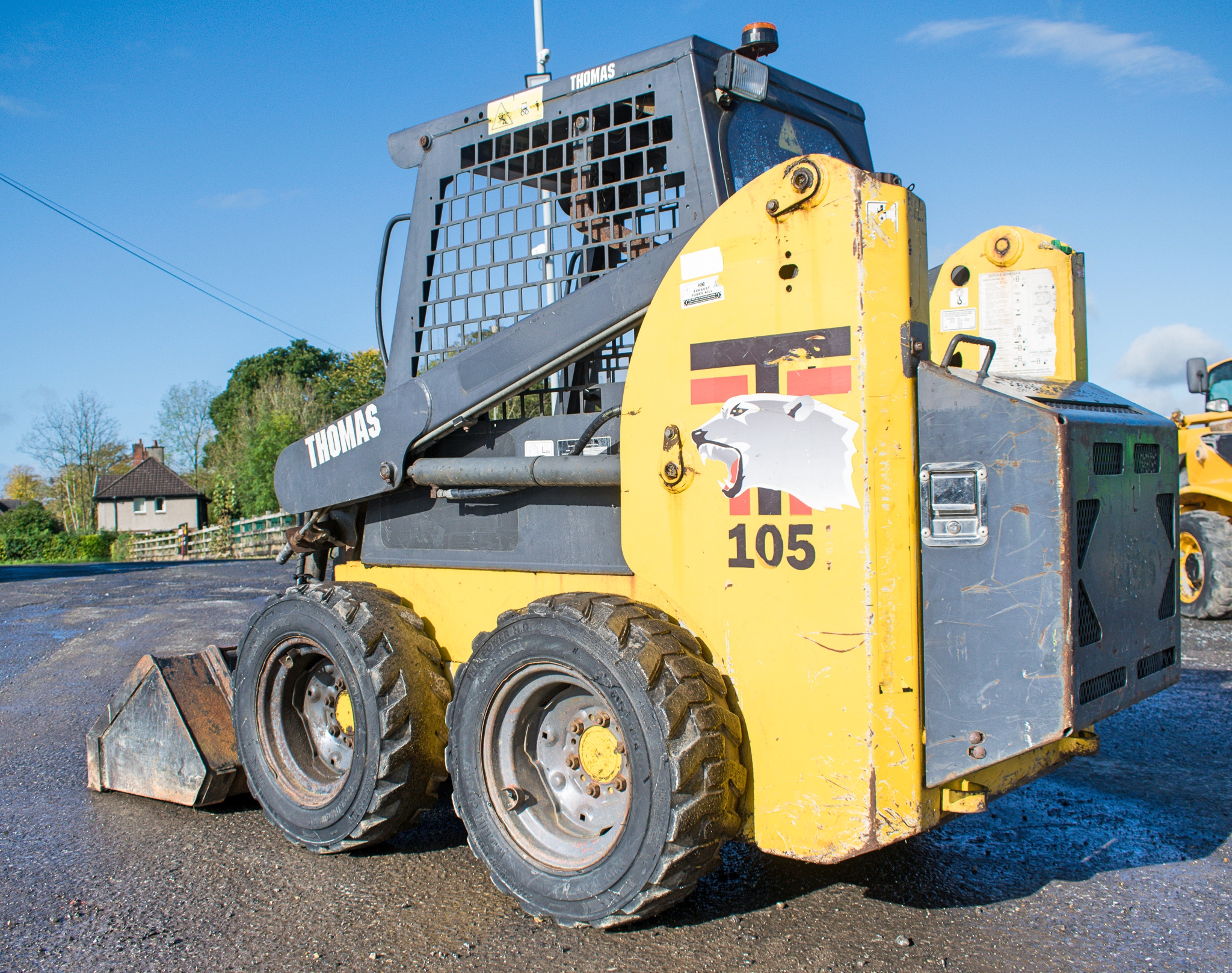 Thomas 105 skid steer loader Year: 2010 S/N: LC100BCE/2008 Recorded ...