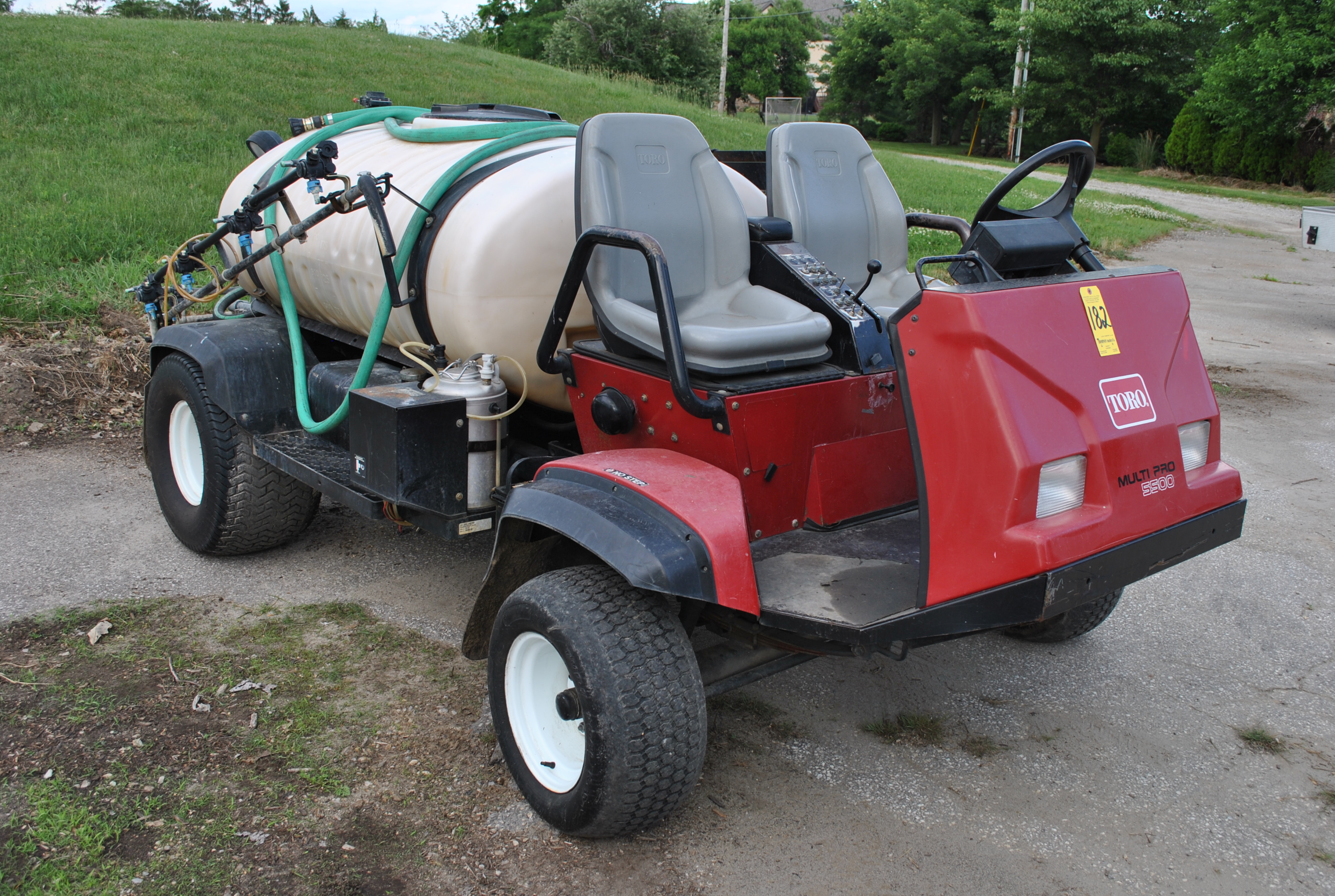 Toro Multi Pro 5500 Sprayer SN 200000173, Gas, 300-Gallon Poly Tank ...