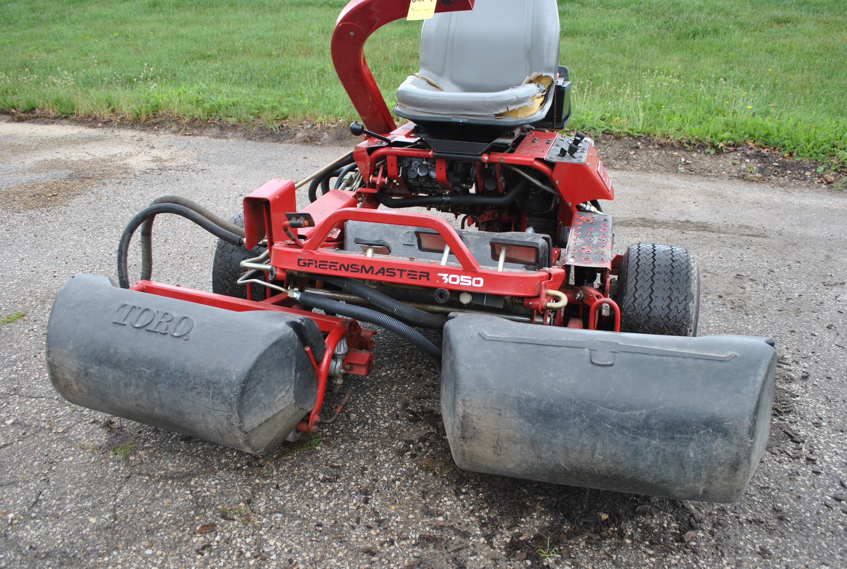 Toro Greensmaster 3050 Greens Mower SN 70173, Vanguard 16HP Gas Engine ...