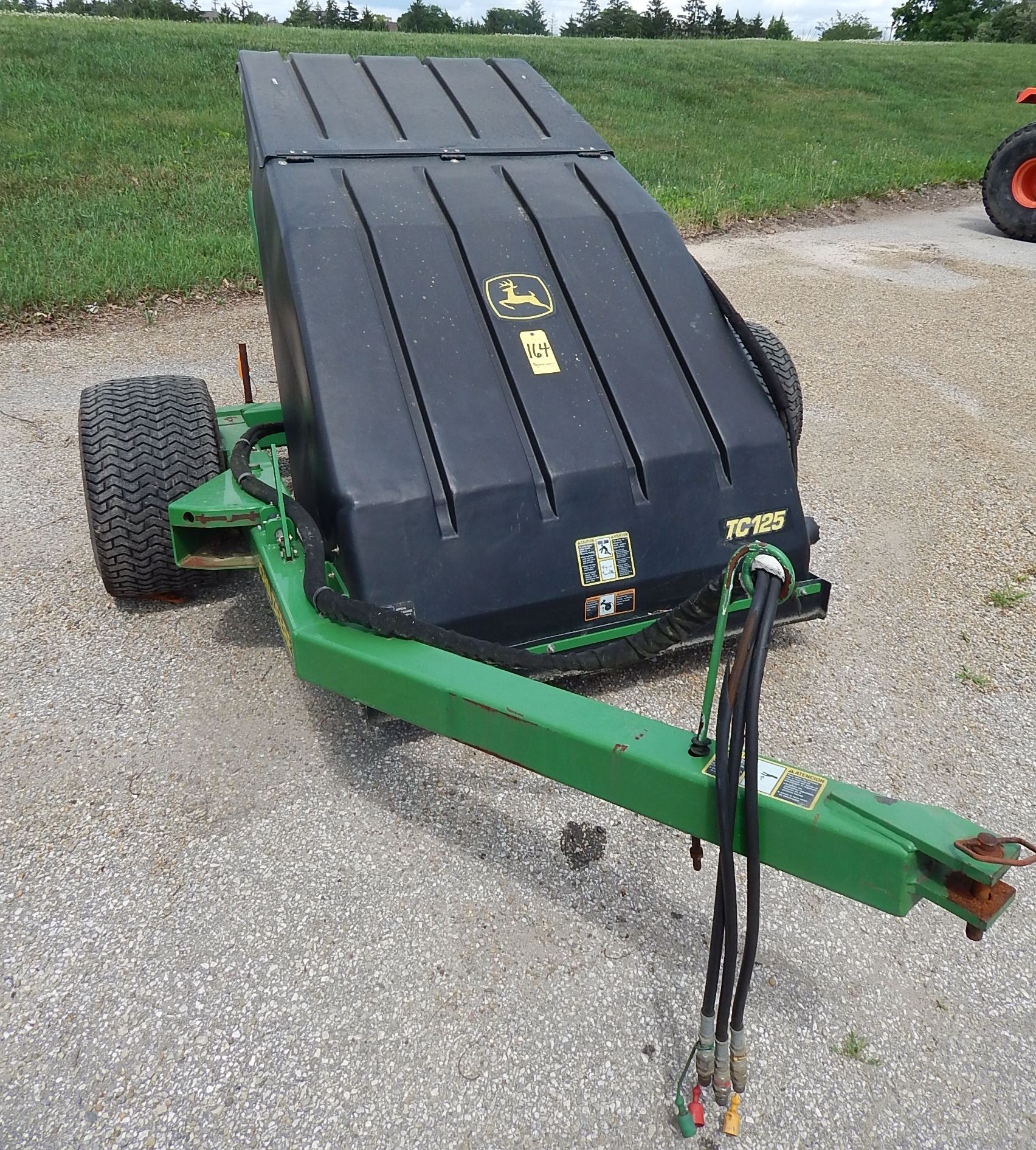 John Deere Model TC-125 Turf Collection Sweeper SN TC0125X035260, 48 ...