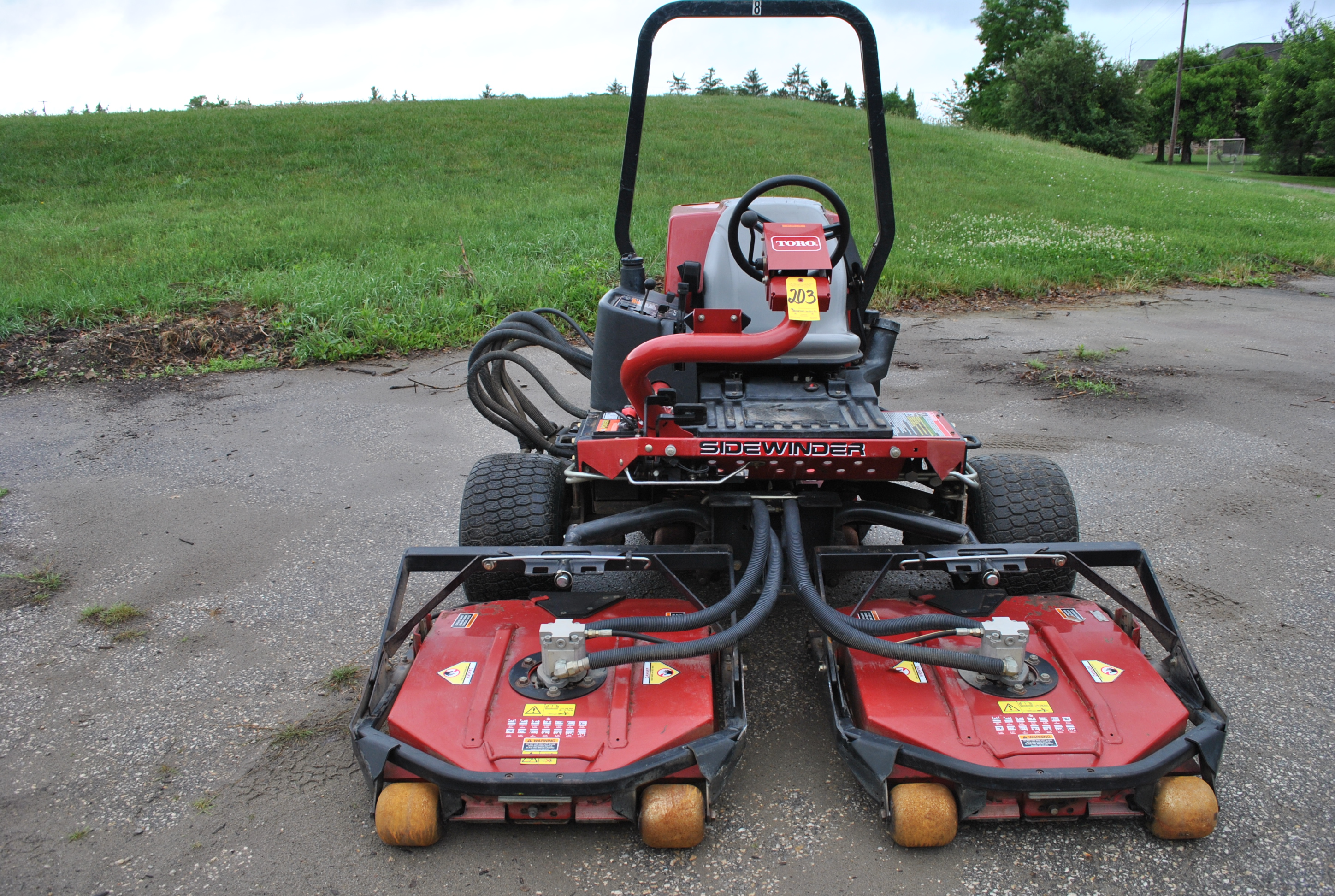 Toro Groundmaster 3500D Sidewinder Rotary Mower, SN-250006778 ...