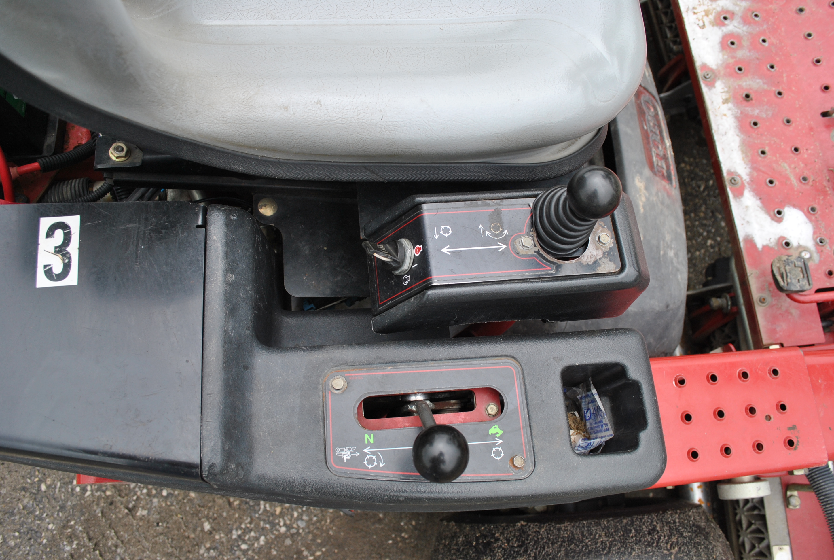 Toro Greensmaster 3150 Greens Mower, SN 220001363, Vanguard 18 HP Gas ...