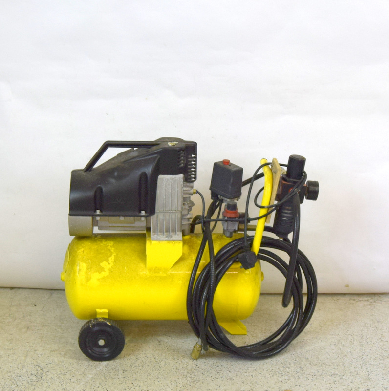 COSMO Two Horse Air Compressor