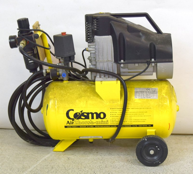 COSMO Two Horse Air Compressor