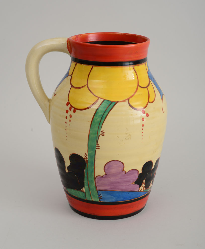 CLARICE CLIFF BIZARRE POTTERY JUG, IN THE "FANTASQUE" PATTERN Made by ...