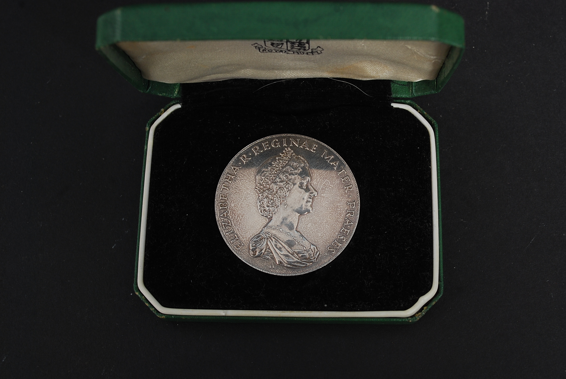 A silver hallmarked National Trust Commemorative coin, complete with ...