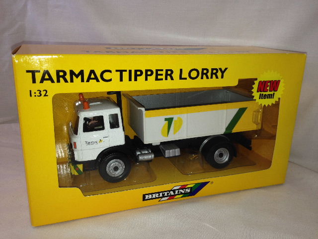 BRITAINS - TARMAC TIPPER LORRY - (40746)