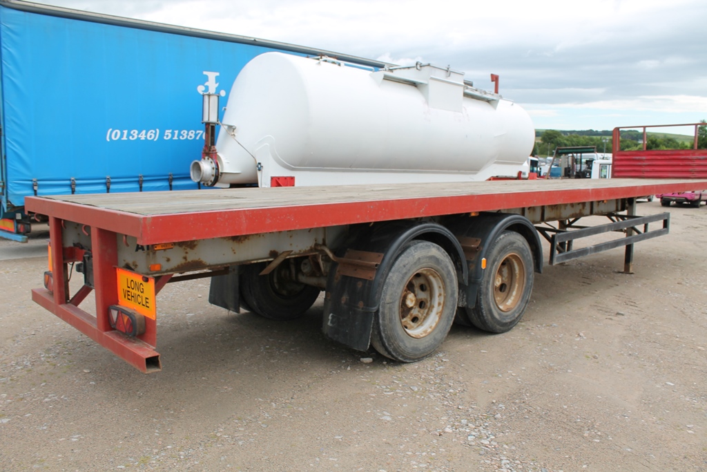 Sale Item: 40 FT ARTIC TRAILER Vat Status: Plus Vat @ 20 % Buyers Fees ...