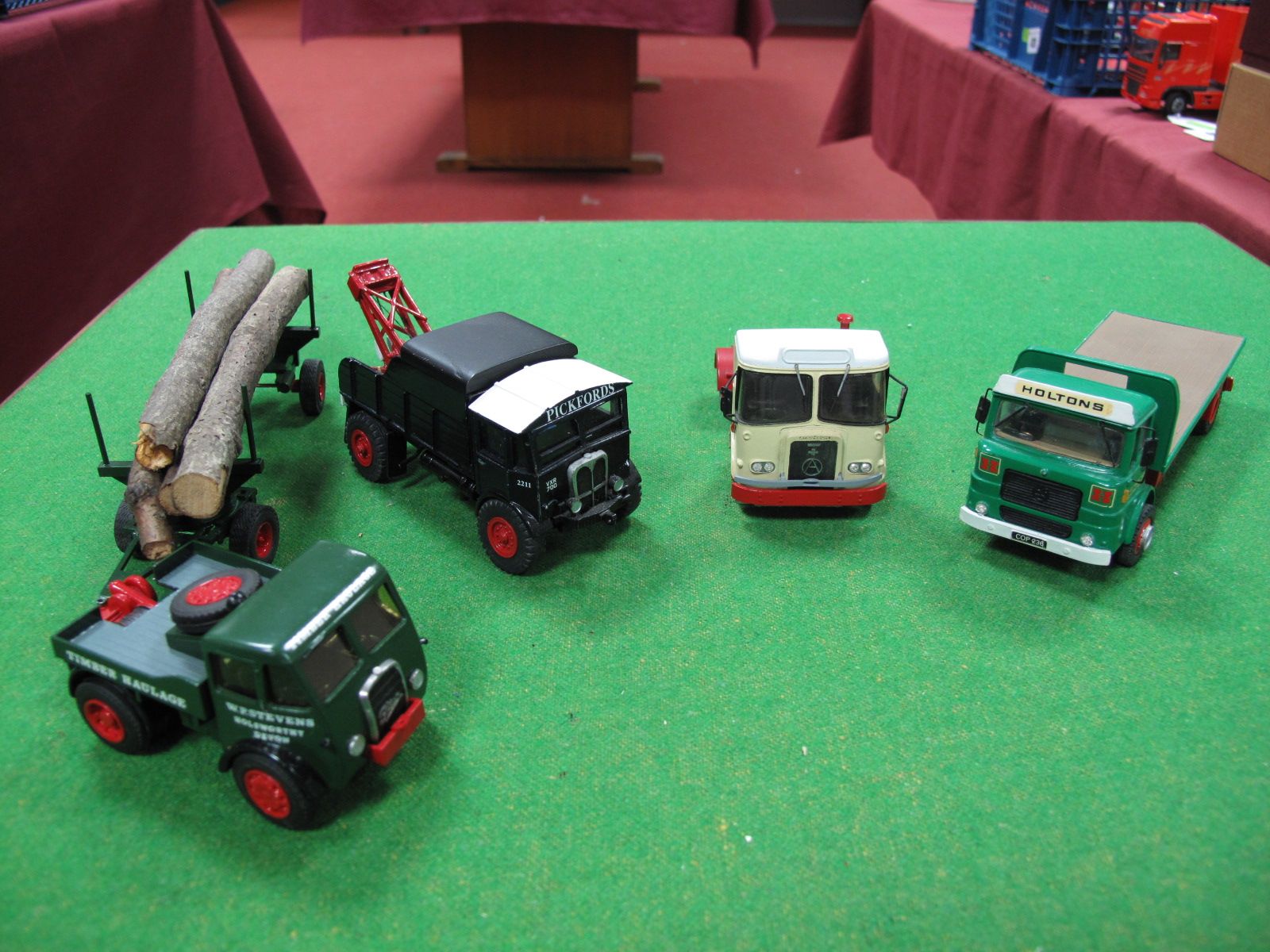 * Four 1:50 Scale Diecast Lorries, White Metal Kit AEC Matador Tow ...