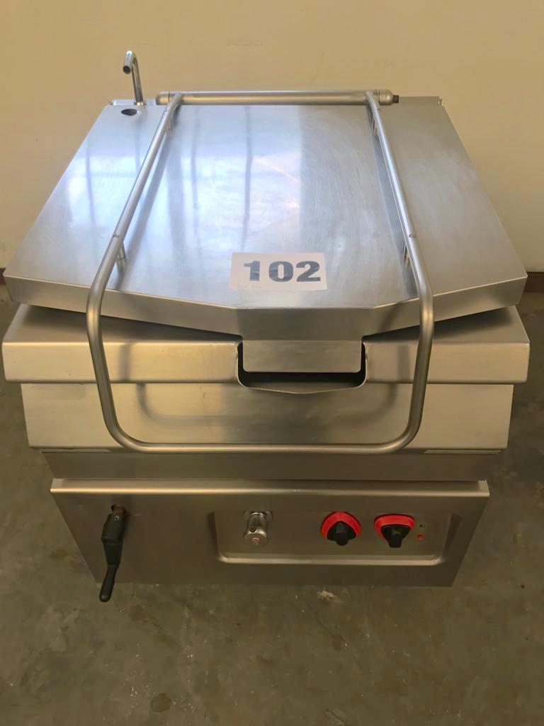 Brat Pan by Caterware electric heating 20ltr all s/s tilting. Lift out £20